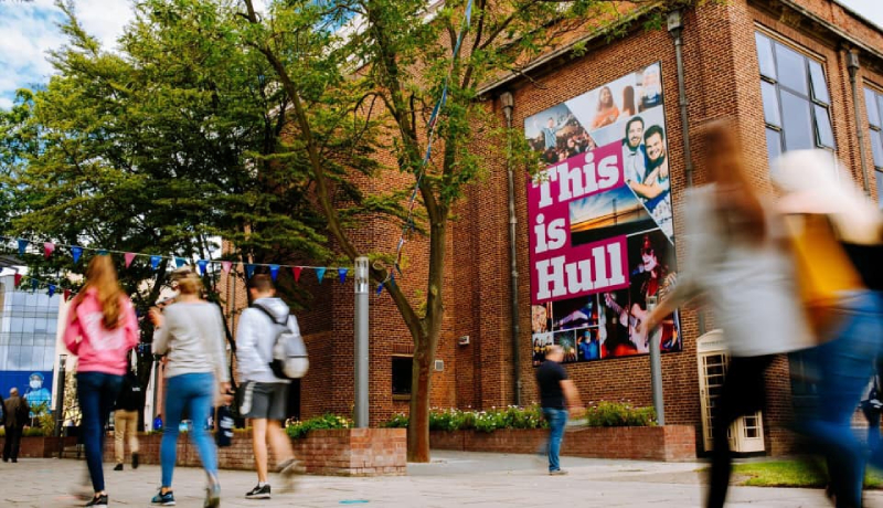 University of Hull - Undergraduate and Postgraduate Courses